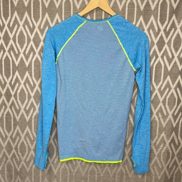 RBX | Tops | Rbx Performance Long Sleeve T Shirt W Thumb Holes Blue ...